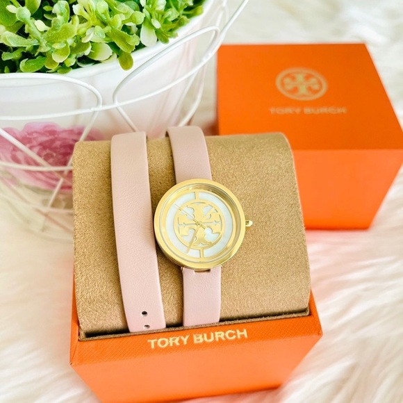 Tory Burch | Accessories | New Tory Burch Gold Small Reva Nude Leather ...